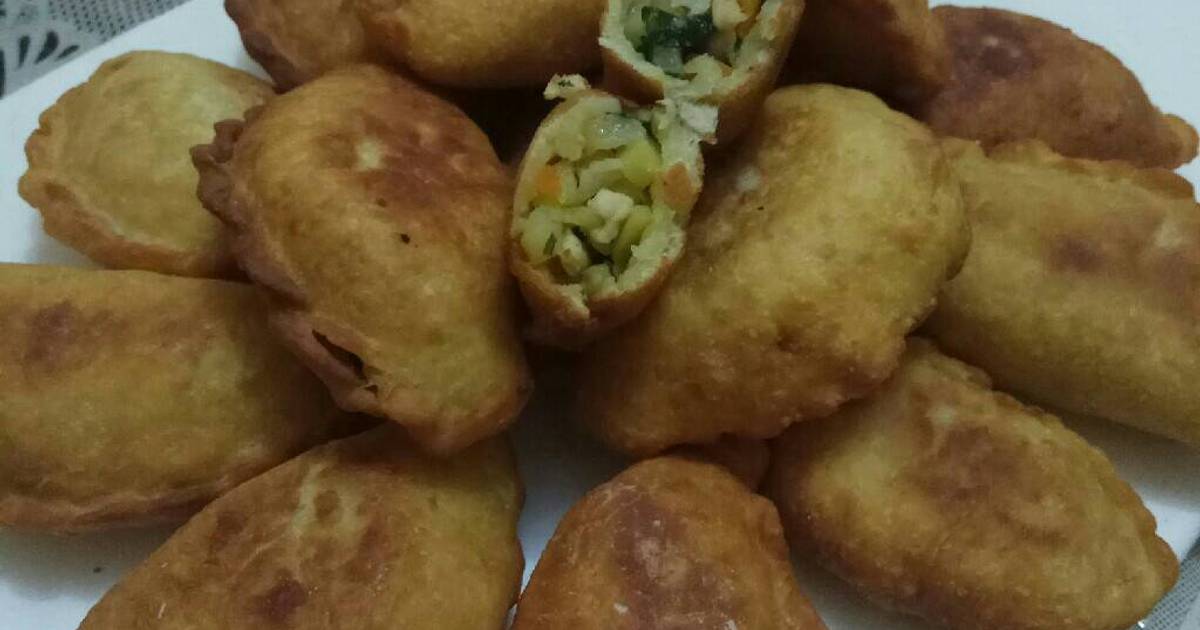 Resep Pastel ayam oleh Winda KR - Cookpad