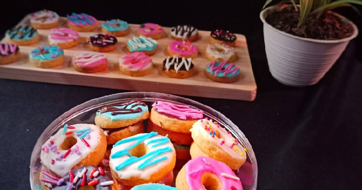 Resep Donat Cookies (Kue Kering Donat) oleh Tatik Sugiati - Cookpad