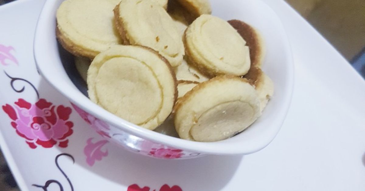 Butter Cookies Recipe by Maryam Wali - Cookpad