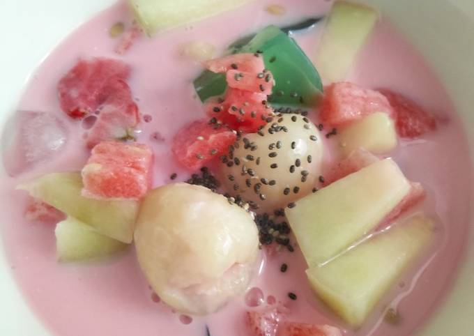 Resep Sago buah segar 🍃💦🍓🍉🍊🍎🍈 oleh Noviana Hardjadinata - Cookpad