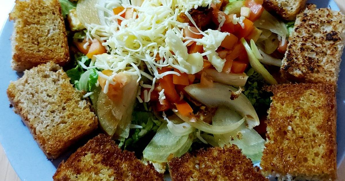 Resep Salad Sayur Roti Gandum oleh Helen Noviantie - Cookpad