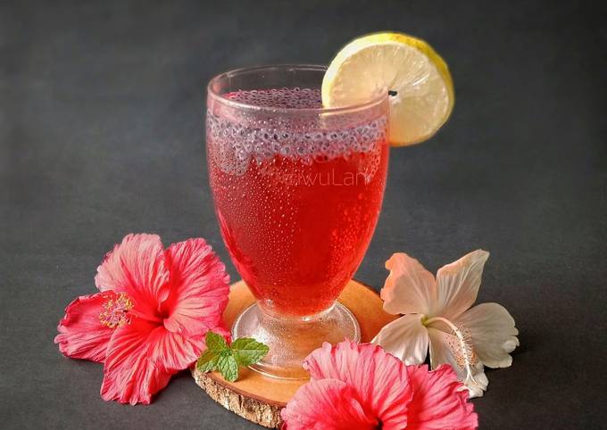 Resep Teh Kembang Sepatu Selasih oleh DyahWuLan Bae - Cookpad