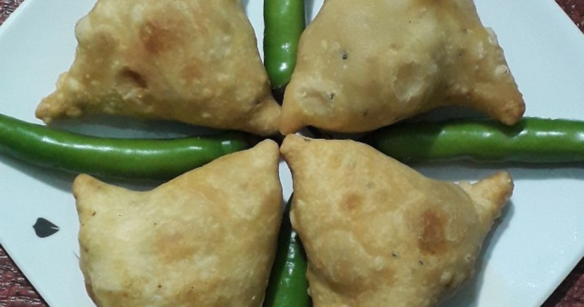 Samosa Recipe by Roshani Kodwani - Cookpad