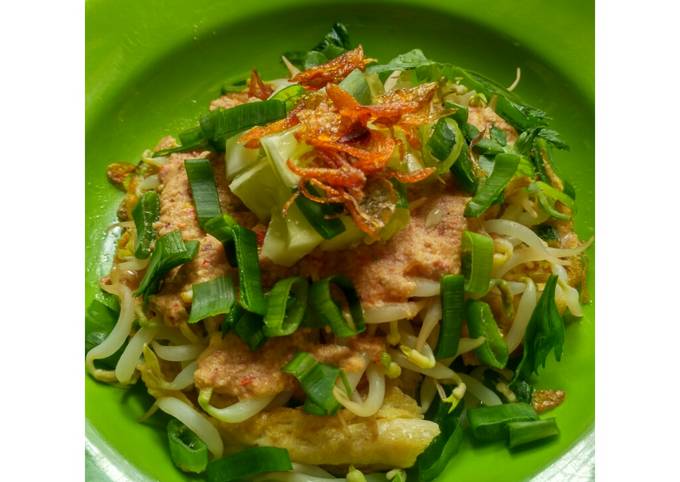 Resep Tahu telor sambal kacang oleh Nadaano - Cookpad