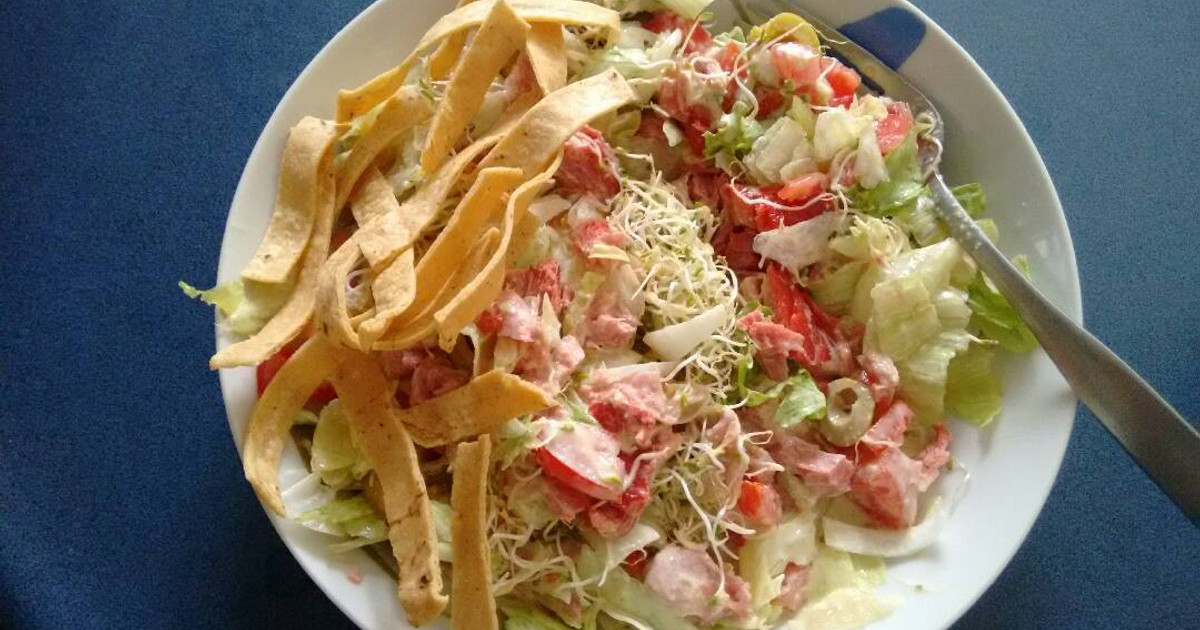 Ensalada De Marlin Ahumado. ॐ Receta de María Carmen - Cookpad
