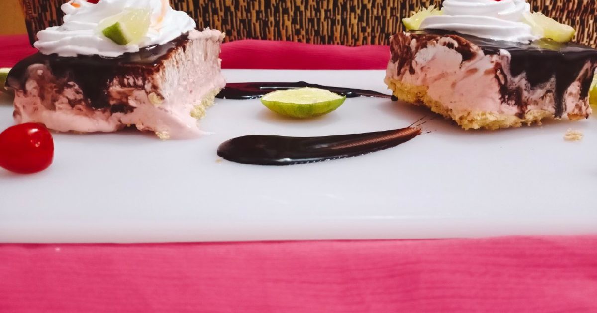 Cherry Ice Cream Cake Recipe by Misbah Rasheed Qureshì - Cookpad