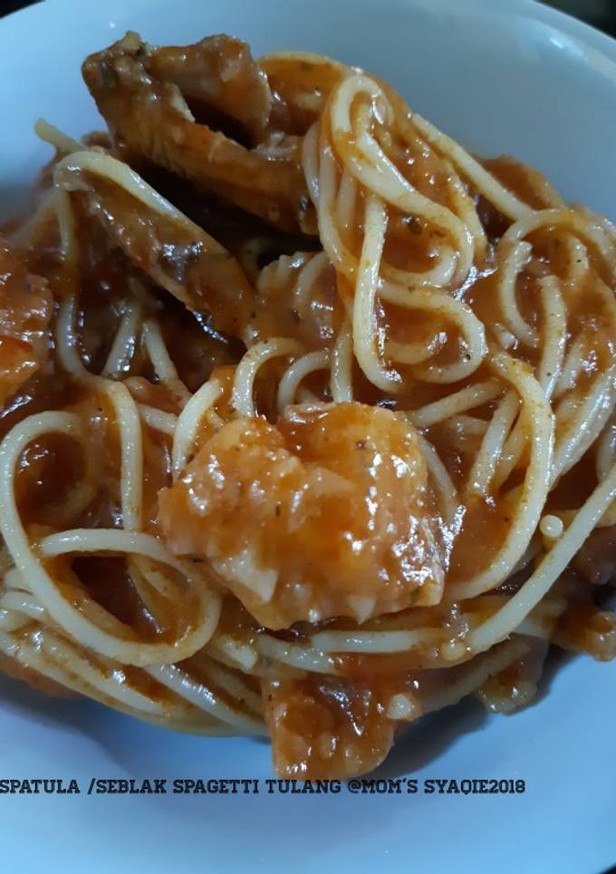 Resep Spatula/Seblak Spagetti Tulang oleh Mom's Syaqie - Cookpad