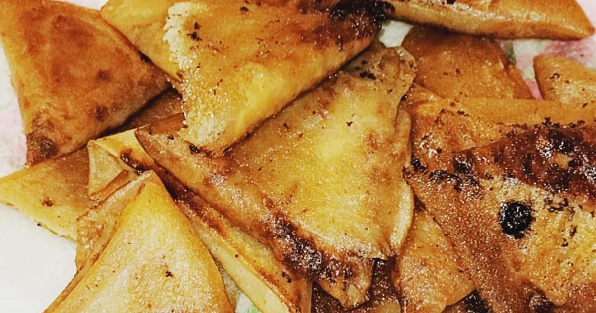 Ground Beef And Cheddar Cheese Bricks Recipe by Mina Sanchez