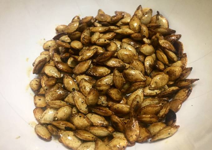 Snack de semillas de zapallo Receta de Hernan Diego Martin- Cookpad