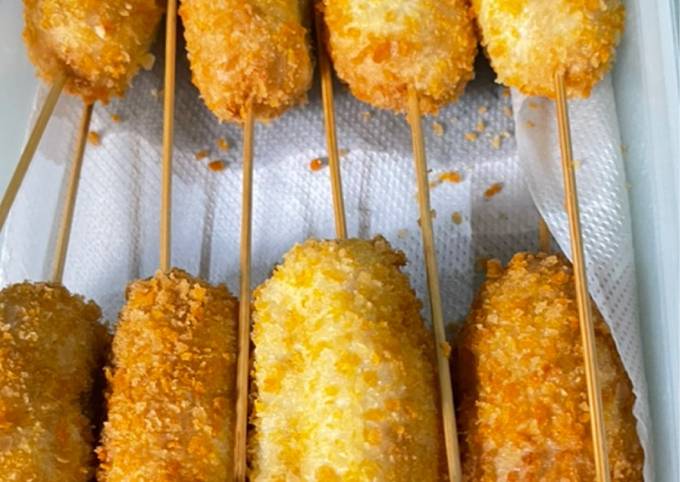 Resep Corn Dog Sosis oleh diah IG : @Diahsara1212 - Cookpad