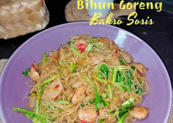 Resep Bihun Goreng Bakso Sosis oleh DEWI SARASWATI - Cookpad