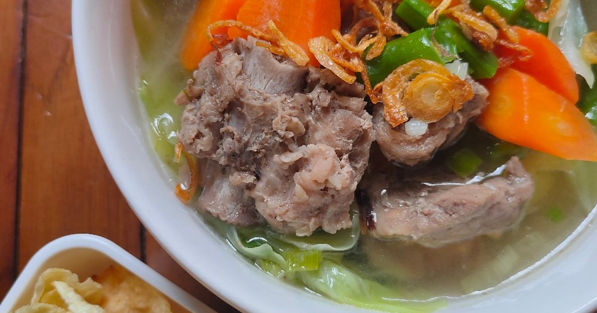 Resep sup tulang babi rumahan enak dan mudah - Cookpad