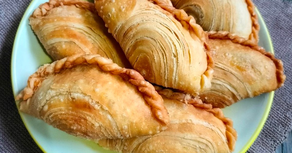 Resep Curry Puff Pastel (Pastel Singapura) oleh Lilis_DapoerTara - Cookpad