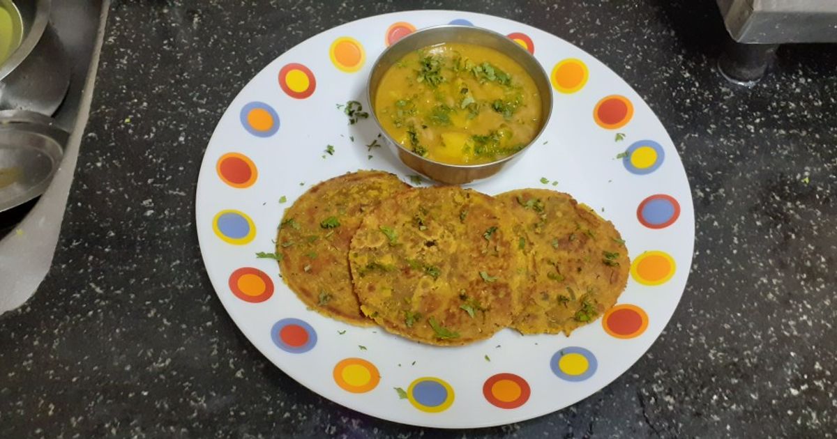 Barley Flour Masala Bhakri {Jau} & Potato Vegetable A Desi Platter ...