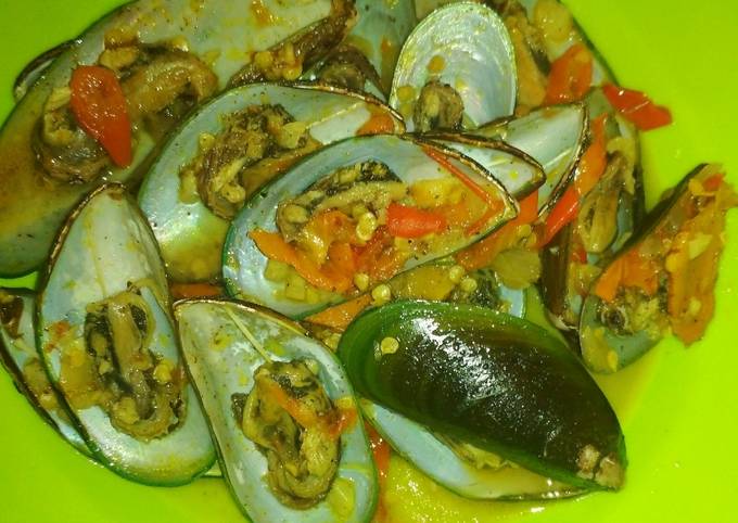 Resep Kerang Ijo Oseng2 Pedes oleh CHEN VI - Cookpad