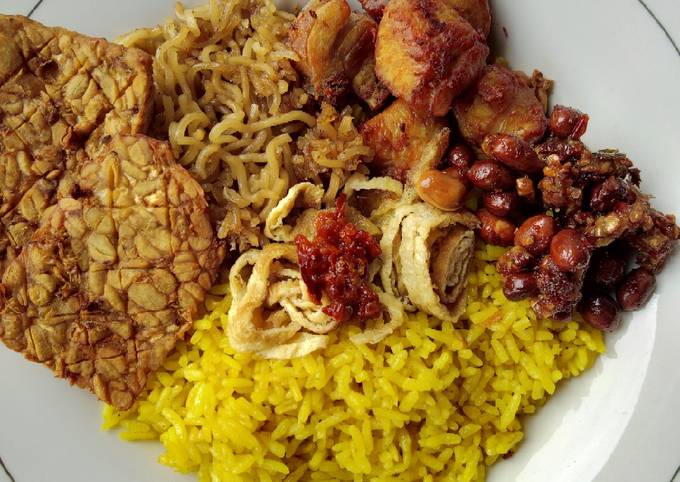 Resep Nasi Kuning oleh Mrs. Dedi - Cookpad