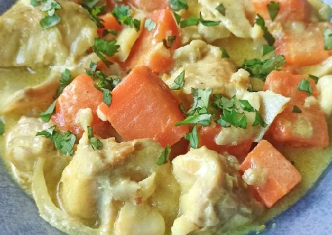 Curry de poisson de @chris and co food - Cookpad