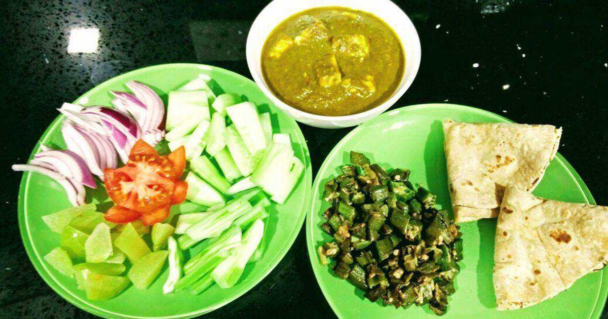 Palak Paneer, Bhindi And Phulke Recipe by Archana Bhargava - Cookpad