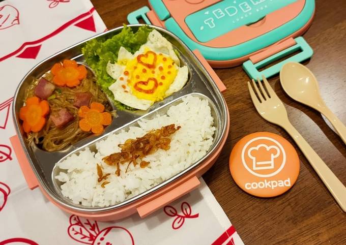 Resep Bento Box Bitu (Bihun Telur) oleh Hime & Quin Kitchen - Cookpad