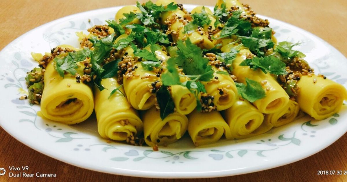 Khandvi Recipe by SUMAN WADHWA - Cookpad