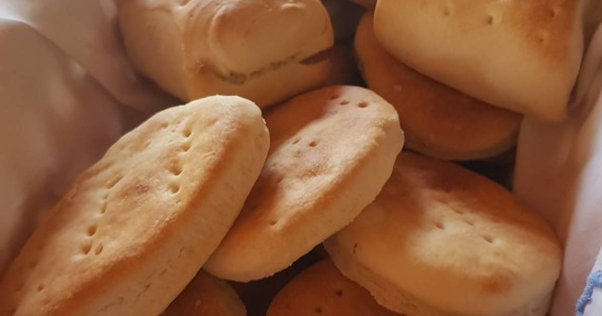 Tortillas tucumanas, ideales para el mate Receta de SANTI - Cookpad