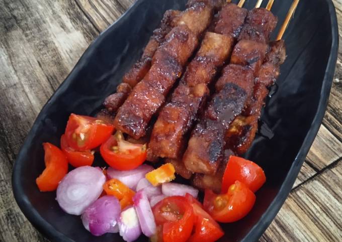 Resep Sate Gembus Bumbu Kecap oleh Devalesha Kitchen - Cookpad