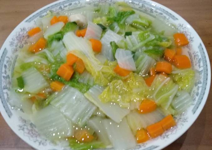 Resep Sop sawi putih + wortel oleh Murtopingah - Cookpad