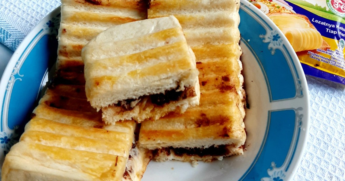 Resep Roti Bakar Bandung Isi Coklat oleh HerlinaCs Lim - Cookpad