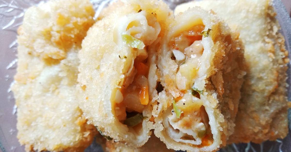 Resep Risoles ragout sosis mayonnaise pedas oleh Hani Rohani - Cookpad