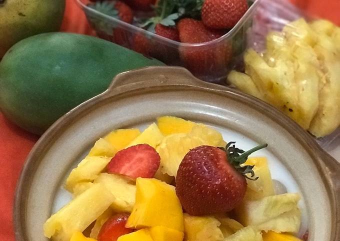 Resep Sop buah sehat oleh fariz mom - Cookpad