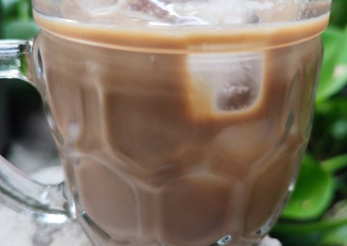 Resep Es kopi milo oleh Winni Titis - Cookpad