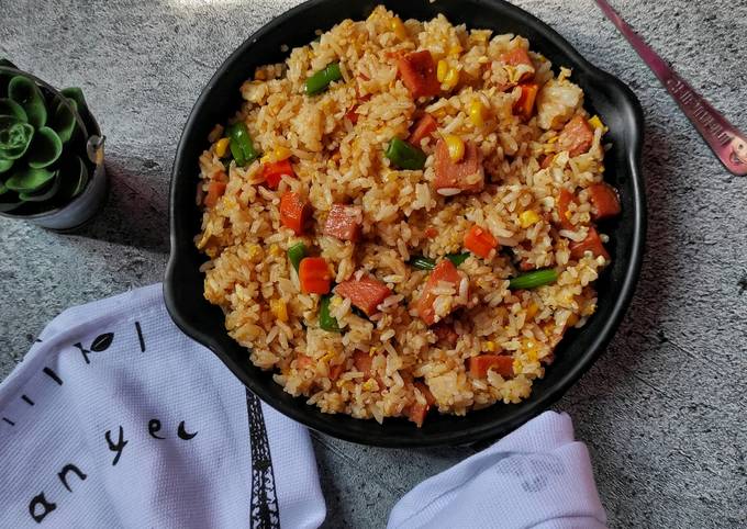 Resep NasGor Hongkong oleh Nur Sabatiana - Cookpad