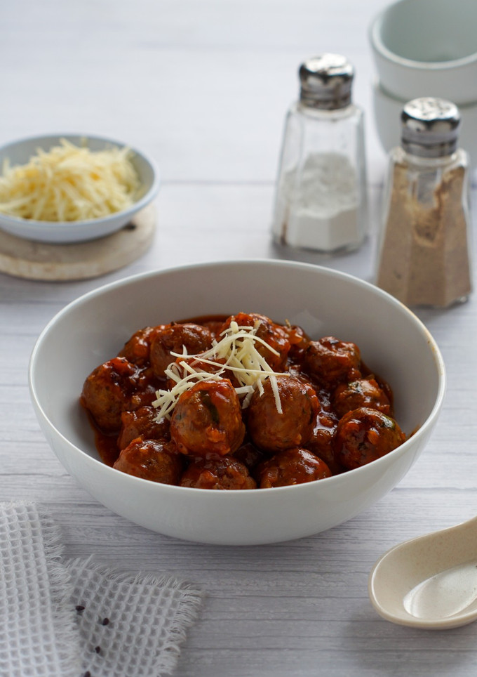 Resep 66. Bola Daging Sapi Saus Bolognese oleh nunzdy - Cookpad