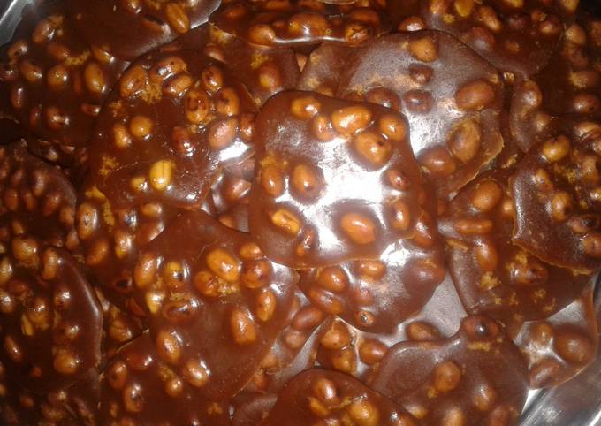 Resep Ampyang kacang gula merah oleh Masita Yanata - Cookpad