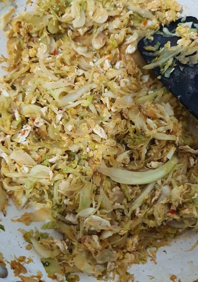 Resep Tumis Kubis (pake sambal instan) oleh Susi Gunawan - Cookpad