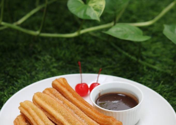 Resep Churros oleh Yeyen Maryani - Cookpad