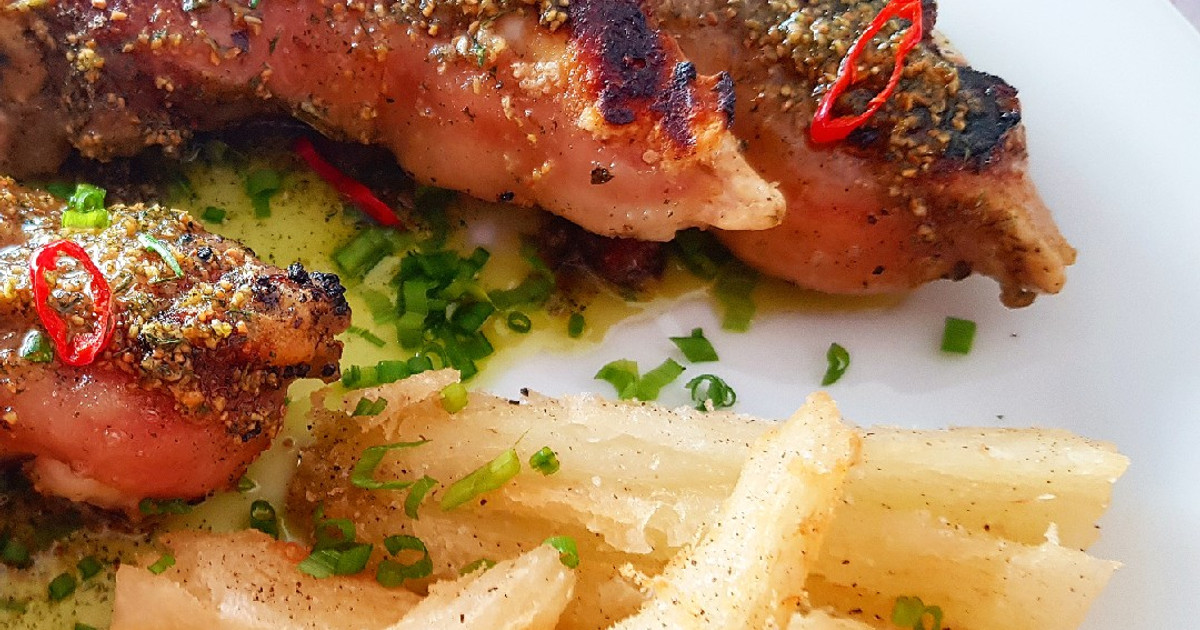 Manitas De Cerdo A La Parrilla Con Yuca Frita 🔥🔥🔥 Receta de Manuel Viamonte