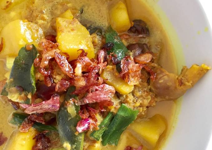 Resep Kari Ayam Kentang (bumbu seadanya) oleh eva 🎹 - Cookpad