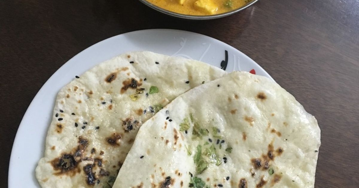Plain Butter Kulcha With Paneer Gravy Recipe by Tania Deb - Cookpad