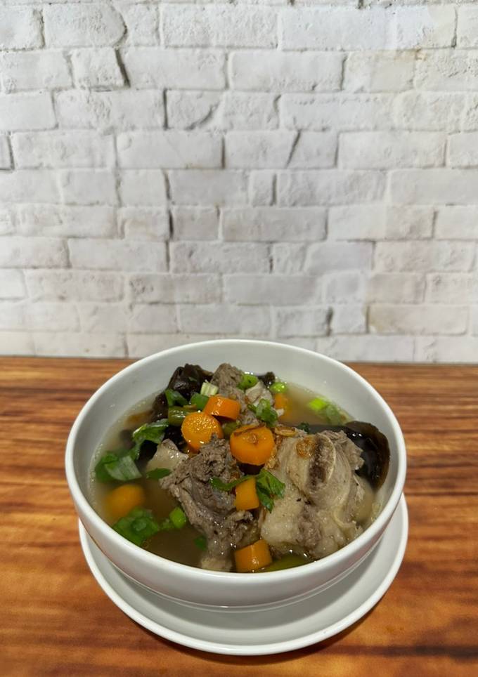 Resep 5. Sop Iga Jamur Kuping oleh Rini Dwi Astuti - Cookpad