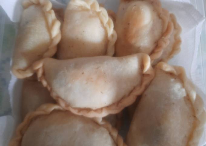 Resep Pastel ayam sayur oleh DianAgus Manurung - Cookpad