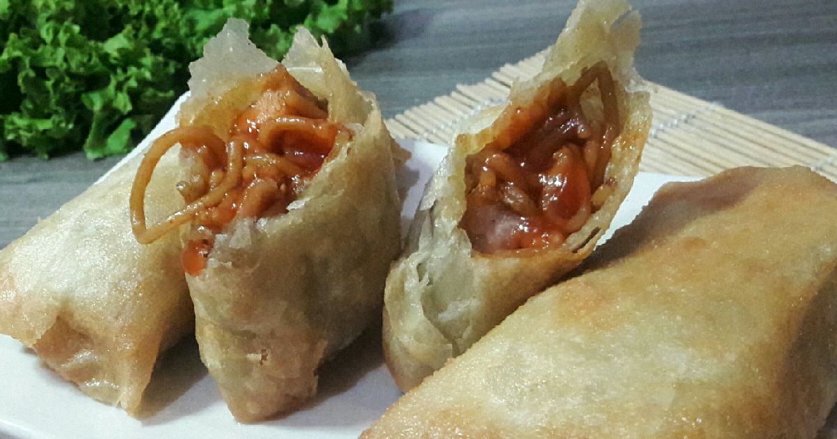 Resep Lumpia Spaghetti Bolognese oleh Tyas Styass - Cookpad