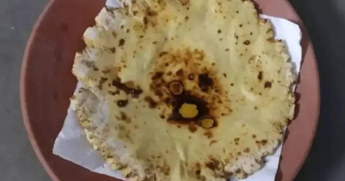 Makke ki roti (maize flour roti) Recipe by DrPushpa Dixit - Cookpad