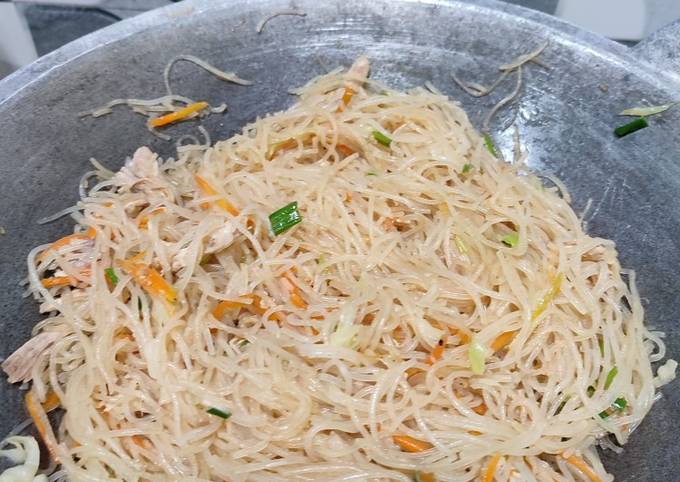 Resep Bihun jagung kesukaaan anak oleh Ela Isti Rahayu - Cookpad
