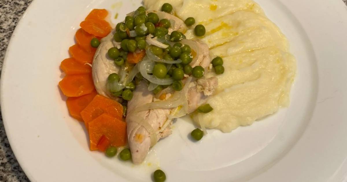Pollo arvejado 🐔 Receta de Cami 👩🏻‍🍳- Cookpad