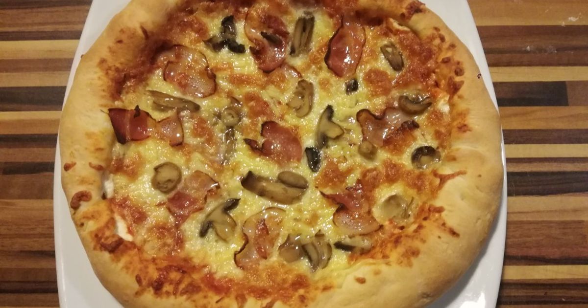πιτσα με κρεμα τυριου Σπιτικές συνταγές - Cookpad