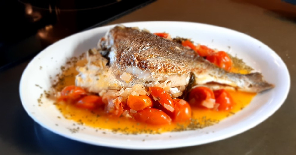 Ricetta Orata All'acqua Pazza In Padella di MarinaisuoiSapori - Cookpad