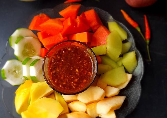 Resep Rujak Buah Bumbu Kacang oleh Ninik Yanie - Cookpad