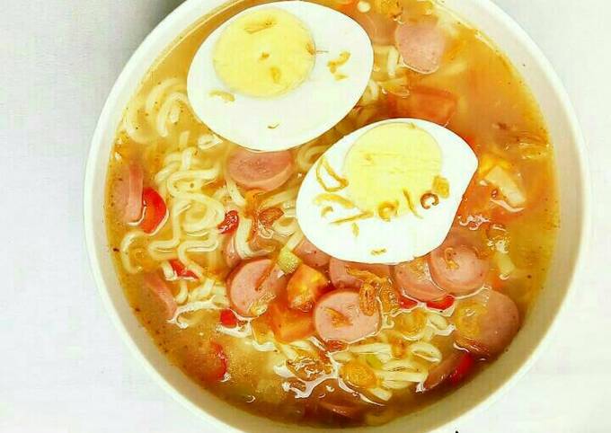 Resep Mie Rebus Sosis Telur oleh Faiz Rosyida - Cookpad