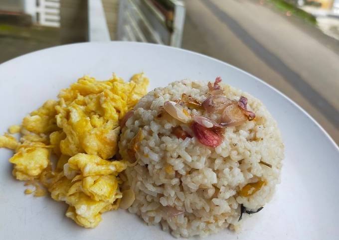 Resep Nasgor jadul ala simbah oleh Titiek - Cookpad